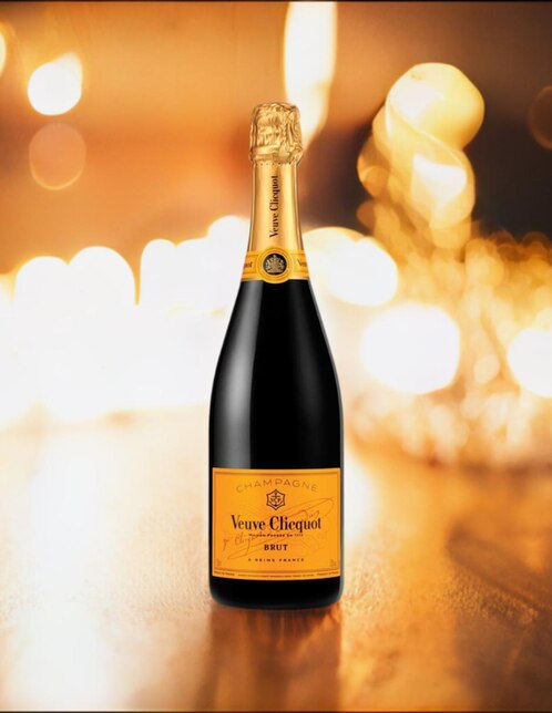 Champagne blanco Pinot Noir Veuve Clicquot Yellow Label Francia 2